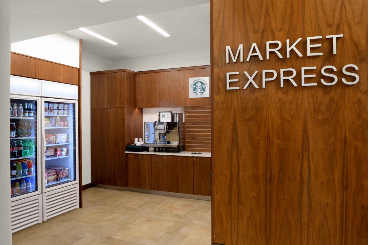 Phoenix Airport Hotel - DoubleTree Suites By Hilton Phoenix Airport